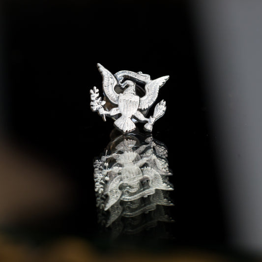 Presidential Coat of Arms Silver Lapel Pin