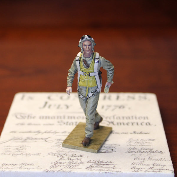 Miniature Collector's Figurine President George H. W. Bush – National ...