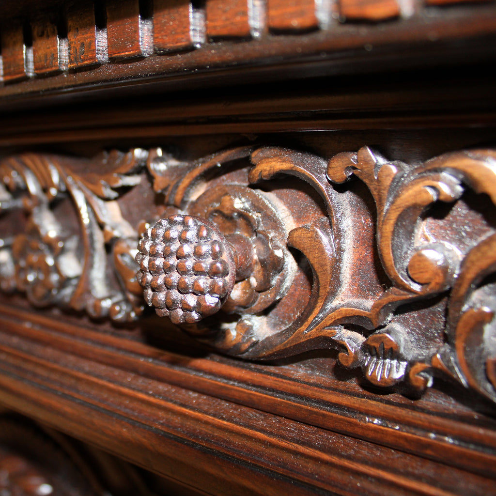Resolute Desk Replica – National Archives Store