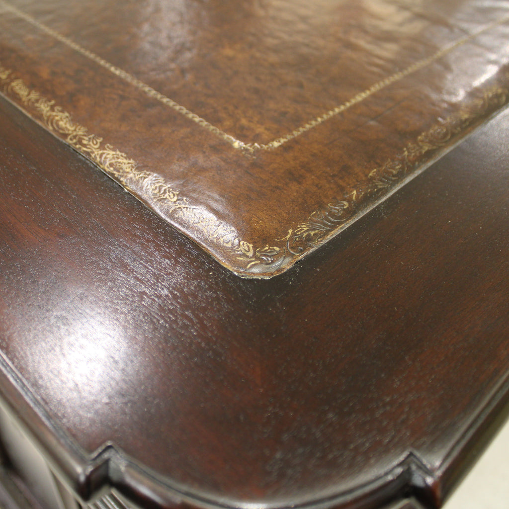 Resolute Desk Replica – National Archives Store
