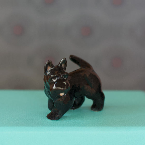 Presidential Pet Figurine: Miss Beazley – National Archives Store