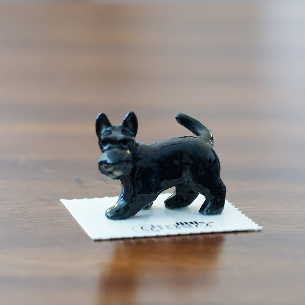 Presidential Pet Figurine: Miss Beazley – National Archives Store