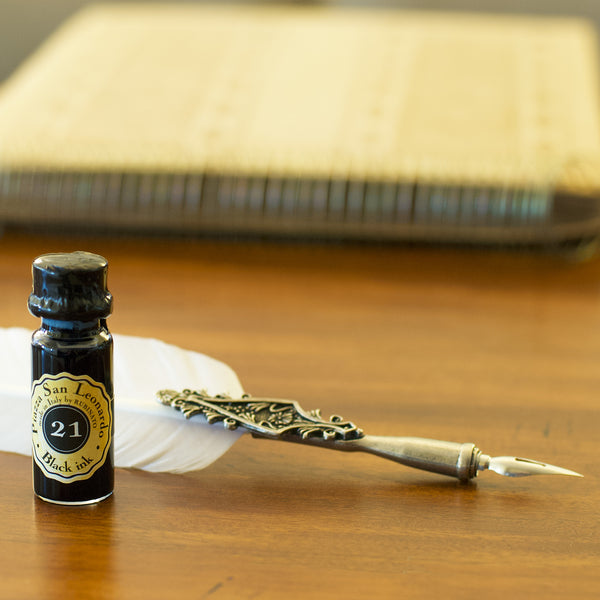 White Feather Pen – National Archives Store