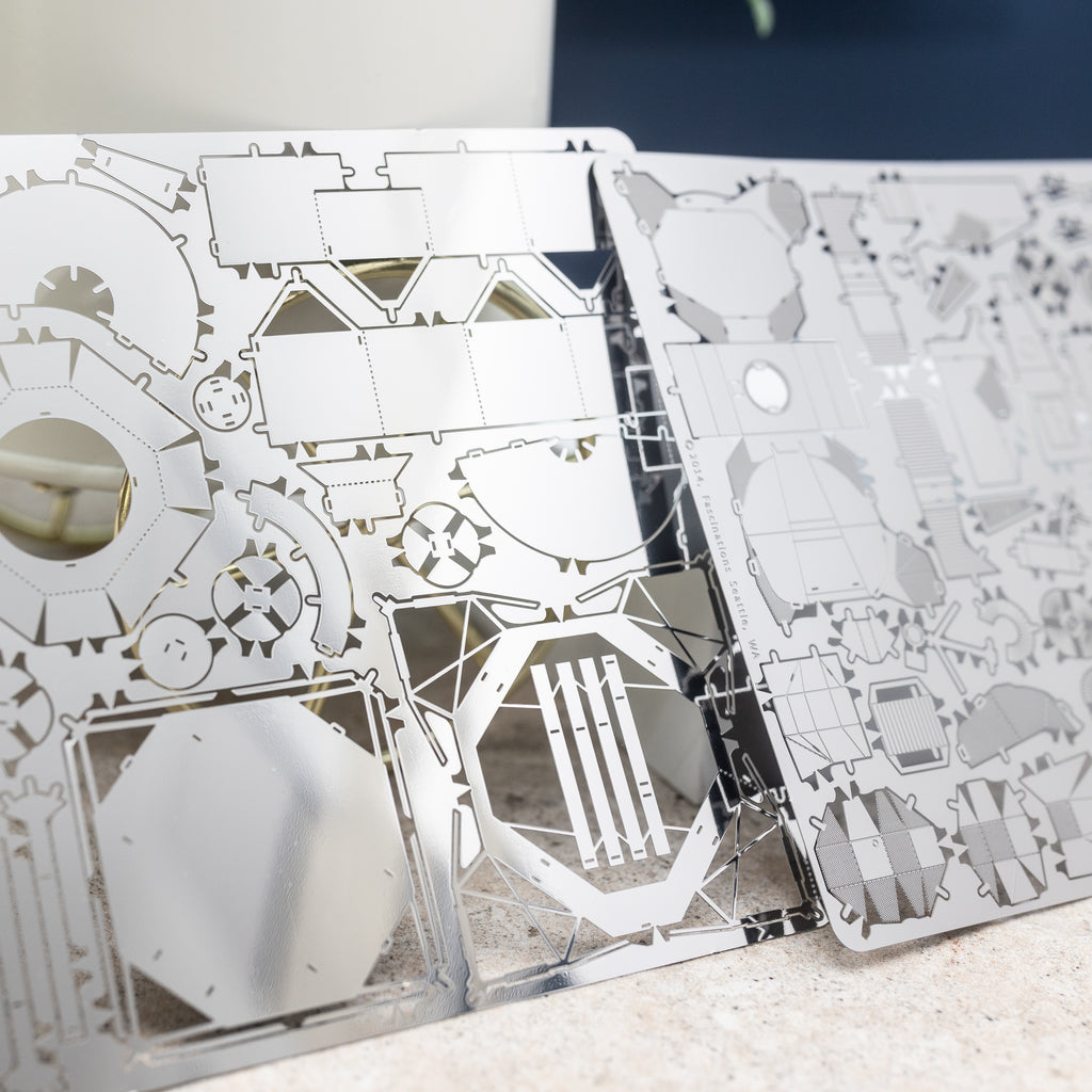 Model Kit Apollo Lunar Module – National Archives Store